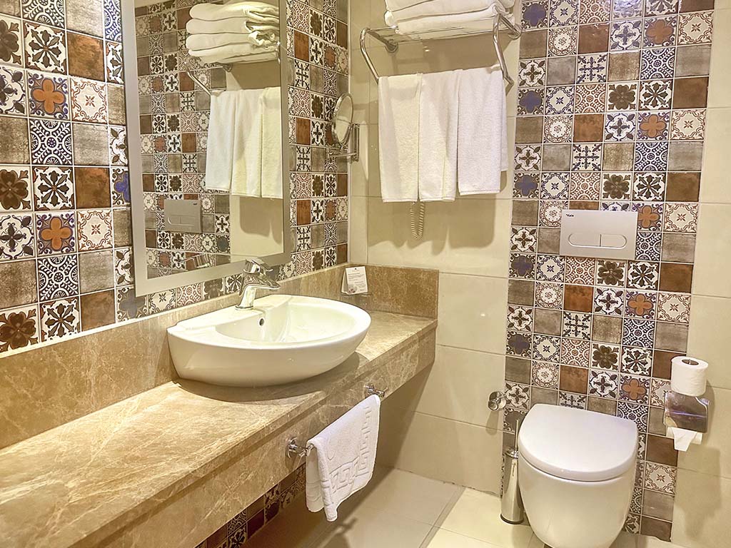 Blue Wave Hotel - All Inclusive-hotell med barnvänlig vattenpark i ...