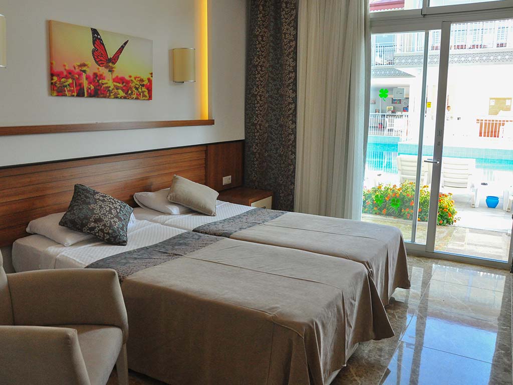 Sun Club Side – All Inclusive-hotell nära hav och shopping - Nazar